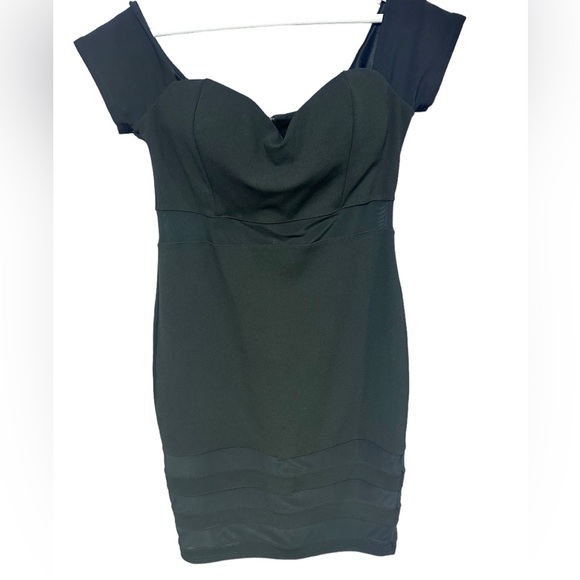 J for Justify | Dresses | 9s Black Fitted Dress Wsheer Panels Large ...